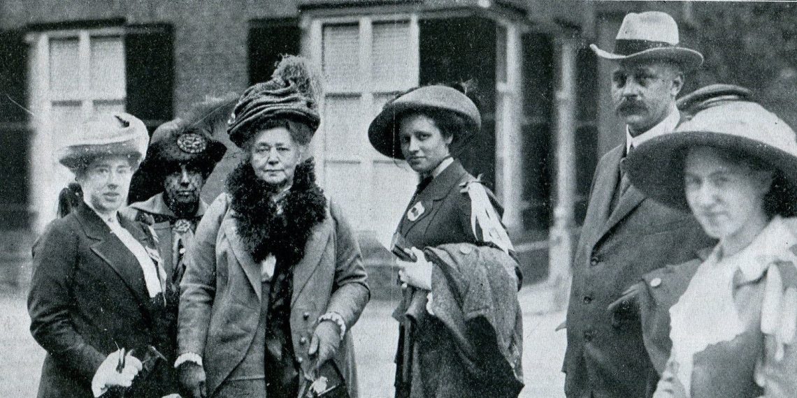 La influencia de una pacifista | Bertha von Suttner (1843-1914) - Upaninews
